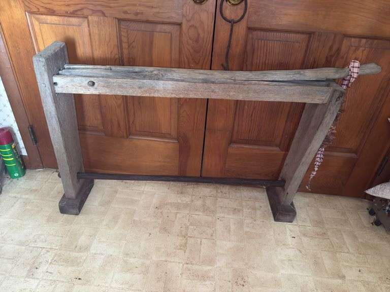 Primitive Flax Brake - Auction Ohio