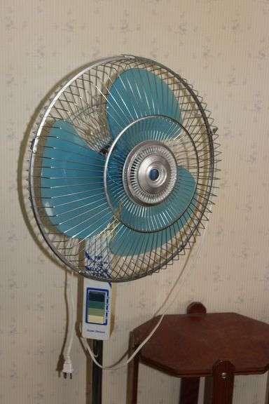 Fan & Side Table - Auction Ohio
