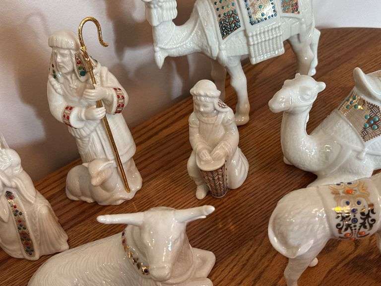 RARE Lenox nativity set-jeweled - Auction Ohio