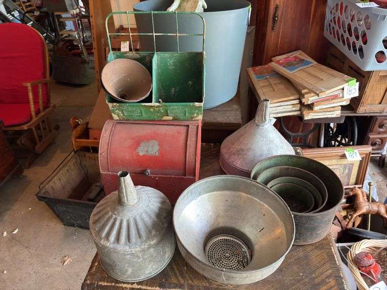 Galvanized Household Items - Auction Ohio