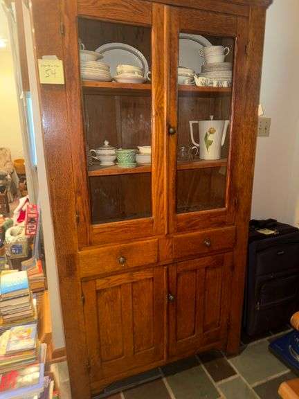 Oak Flat Wall Cabinet - Auction Ohio
