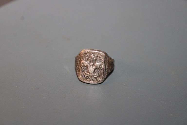 Boy Scouts Ring - Auction Ohio