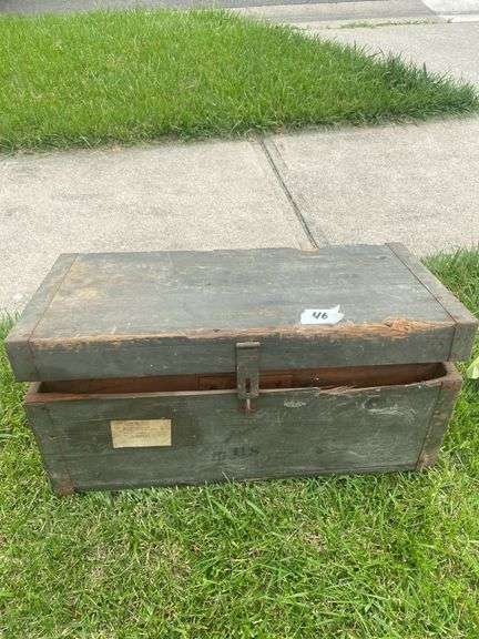 U.S military box - Auction Ohio