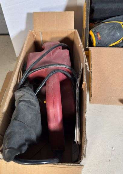 Two DeWalt Hand Sanders and Chicago Daily electric 3 Inch Belt Sander ...