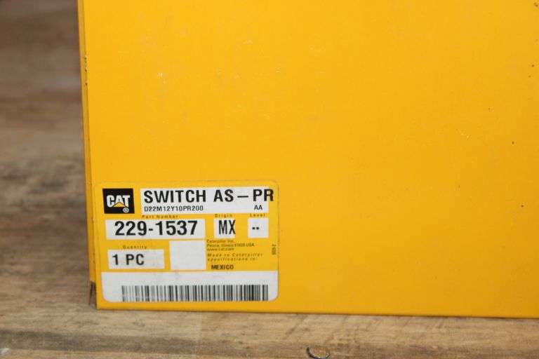 Caterpillar Switch - Auction Ohio