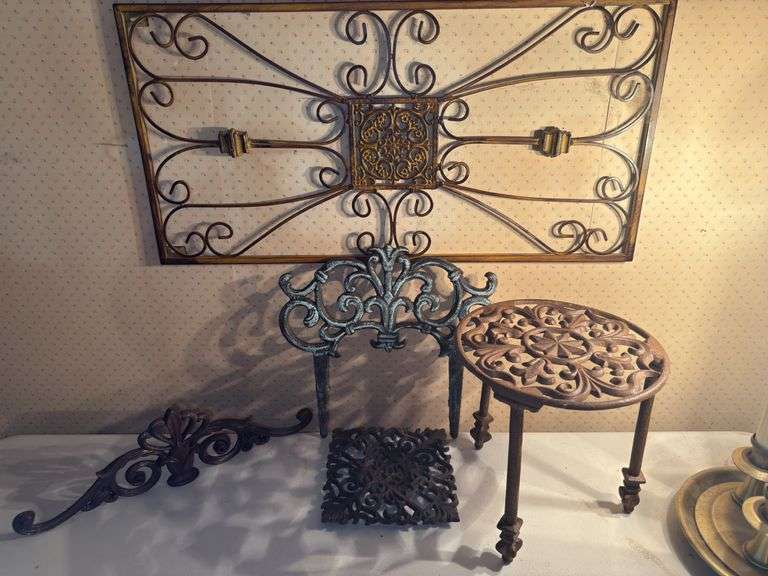 Metal Décor - Auction Ohio