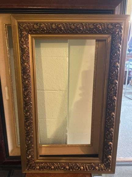 Wall Frames - Auction Ohio