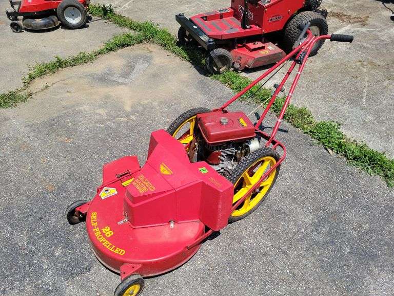 Yazoo High Wheel 26” Self Propelled Mower - Auction Ohio