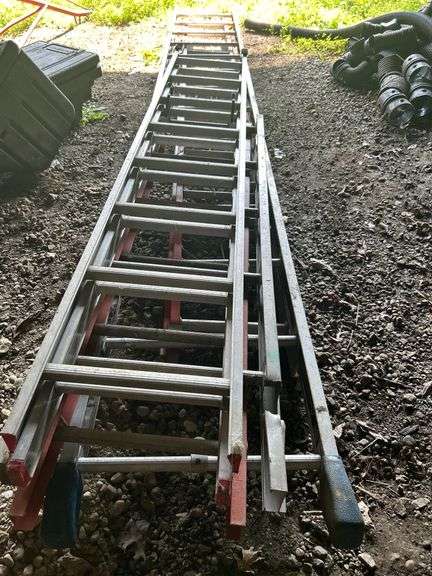 Cuprum 534-28 28 Ft Fiberglass and Werner 16 Ft Aluminum Extension ...