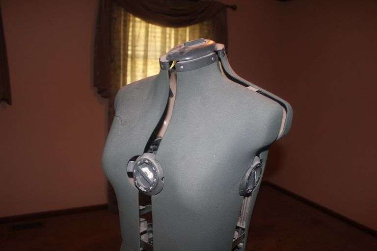 Adjustable Sewing Form - Auction Ohio
