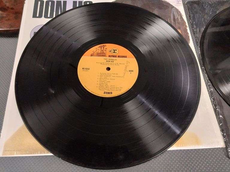 6 Assorted Vinyl Records – 5 with Covers, 1 with Paper Sleeve - Auction ...