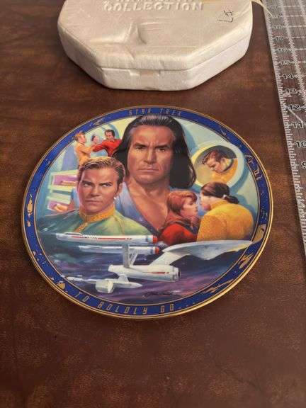 The Hamilton Collection Space Speed Star Trek Plate Collection ...
