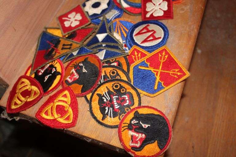 Military Patch Lot - Auction Ohio