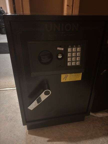 Union Safe - Auction Ohio