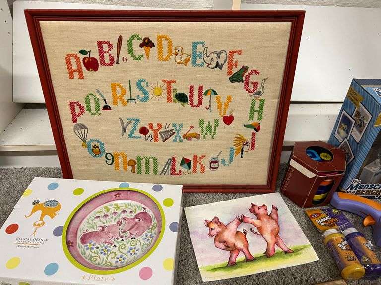 Deb Canham Bears and More - Auction Ohio