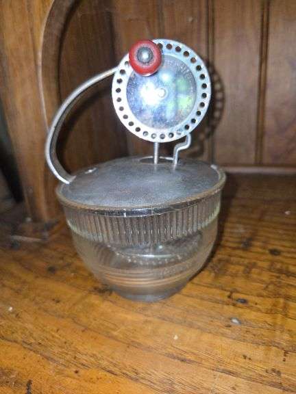 Vtg glass beater - Auction Ohio