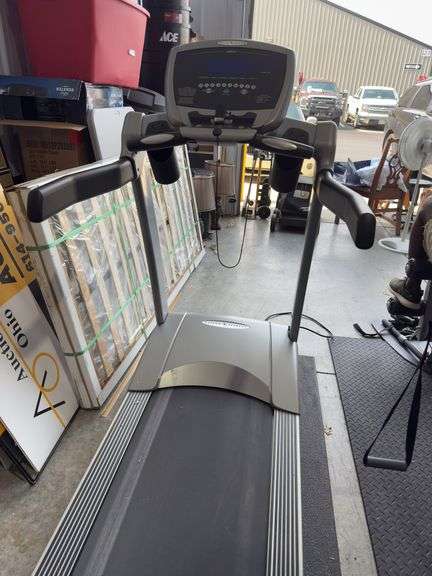 Vision Fitness T9200 Treadmill - Auction Ohio