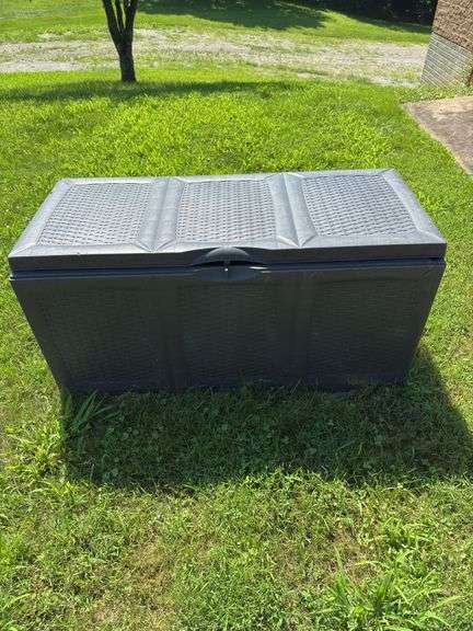 Porch Tote - Auction Ohio