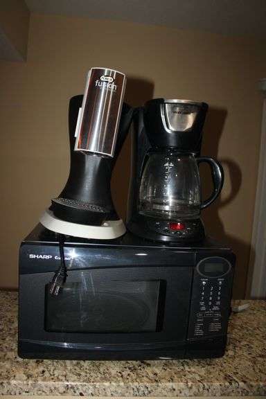 Fusion Drink Station, Coffee Maker & Microwave - Auction Ohio