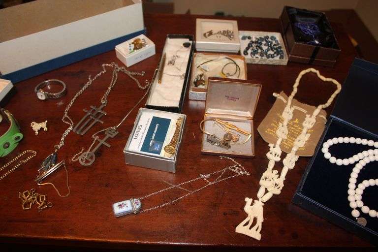 Mixed Jewelry Collection - Auction Ohio