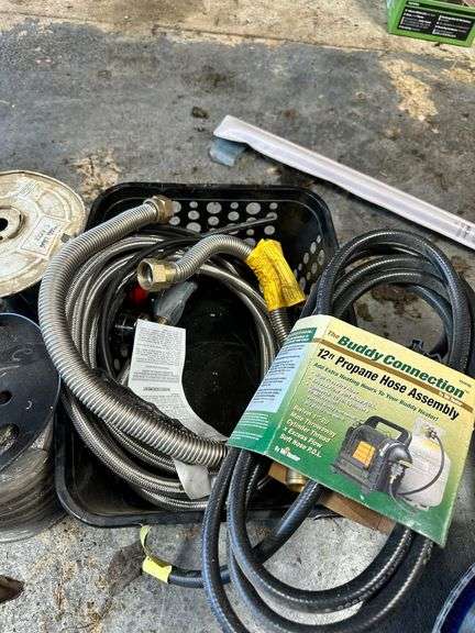 Spools of gas line, and hose including propane connector set - Auction Ohio
