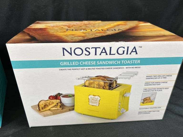 Grilled Cheese & Gravy! - Auction Ohio