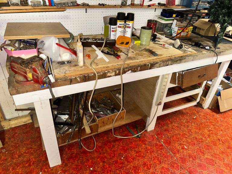 Heavy Workbench with Vise & Supplies - Auction Ohio