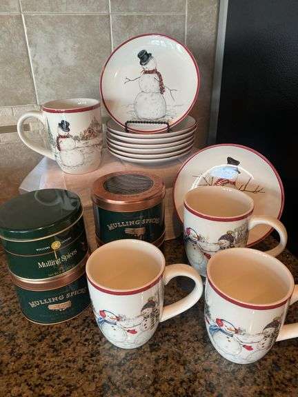 Williams Sonoma snowmen mugs and plates - mulling spices - Auction Ohio