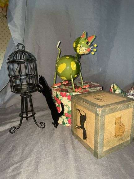 Cat Décor - Auction Ohio