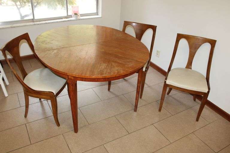 MCM Dining Set - Auction Ohio