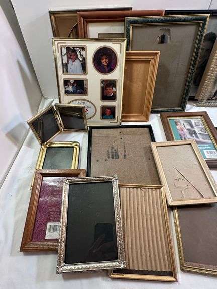 Picture Frames - Auction Ohio