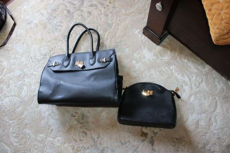Leather Purse Set - Auction Ohio