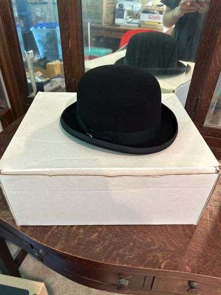 VTG Men’s Derby - Auction Ohio