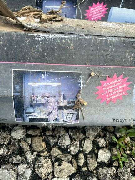 2) Worklight 300W Halogen Shop Lights in Boxes - Auction Ohio