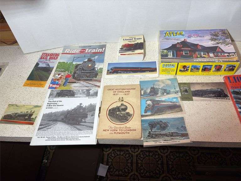 Railroad Paper Goods and Kit - Auction Ohio