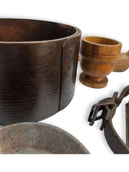 EARLY DOMESTIC AND KITCHEN IMPLEMENTS. - Auction Ohio