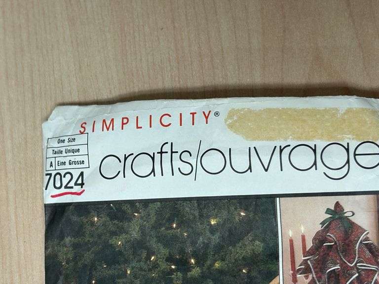 Simplicity Crafts Pattern 7024 – Santa Placemats & Holiday Décor ...