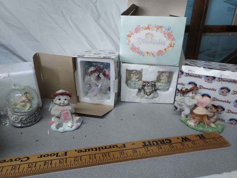 5 Dreamsicles Figures In Boxes - Auction Ohio