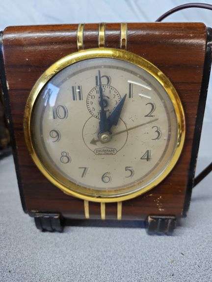 Vintage Ingraham Self Starting Electric Clock - Auction Ohio