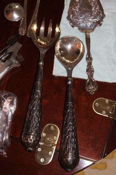 Silver plate Flatware - Auction Ohio