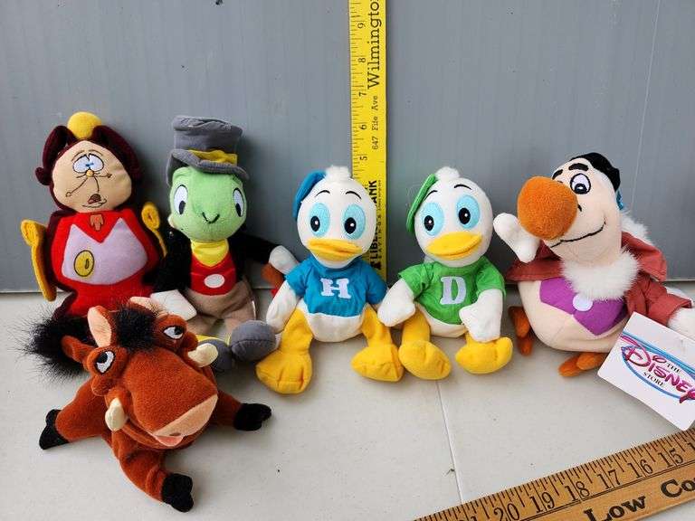 6 Disney Mini Bean Bag Toys - Auction Ohio