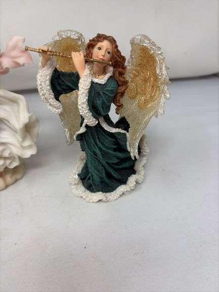 3 angel figurines - Auction Ohio