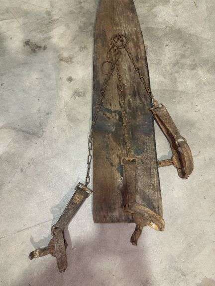 Antique animal traps - Auction Ohio