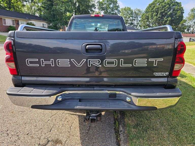 2005 Chevy Silverado 1500 - 193,990 miles - Auction Ohio