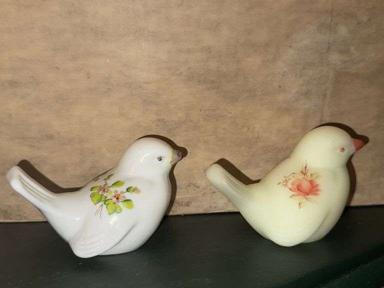 Fenton Birds - Auction Ohio