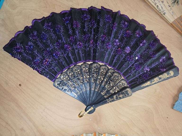 Purple Rain Collapsible Hand Held Fan - Auction Ohio