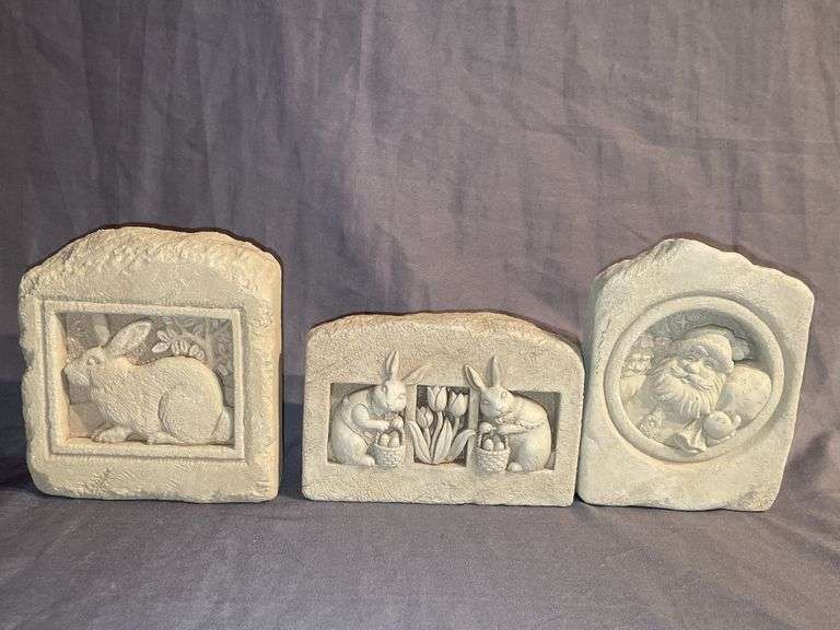 Carruth Studio Plaques - Auction Ohio