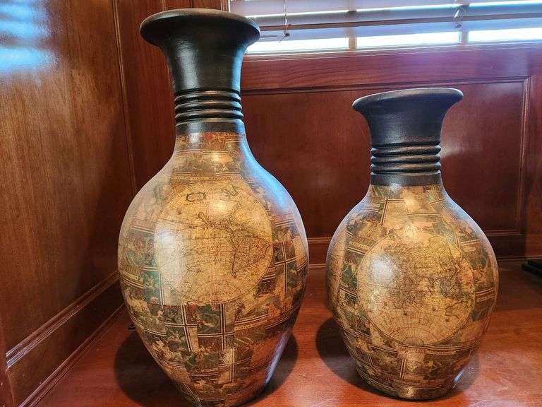 Old World Map Vases - Auction Ohio