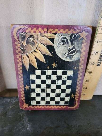 David Sun & Moon Checkerboard Plaque Print 6X8" - Auction Ohio