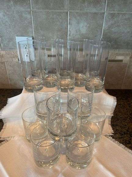 Clear glass bubble bottom matching tall and rocks glasses - Auction Ohio